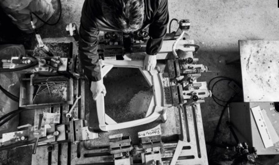 service - 株式会社アルク arc co., ltd.